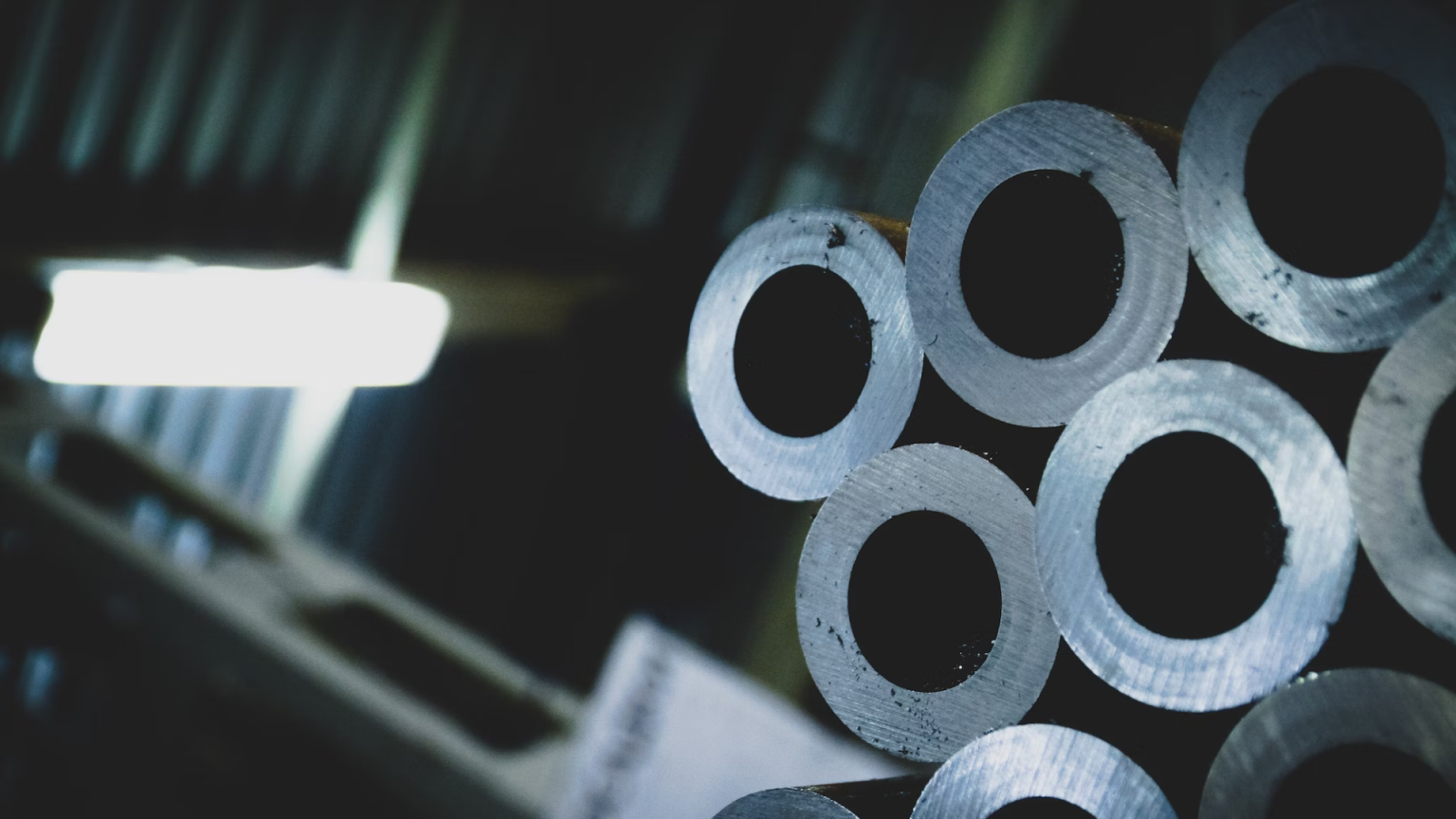 Dicas para Escolher o Material Metálico Adequado - JEA